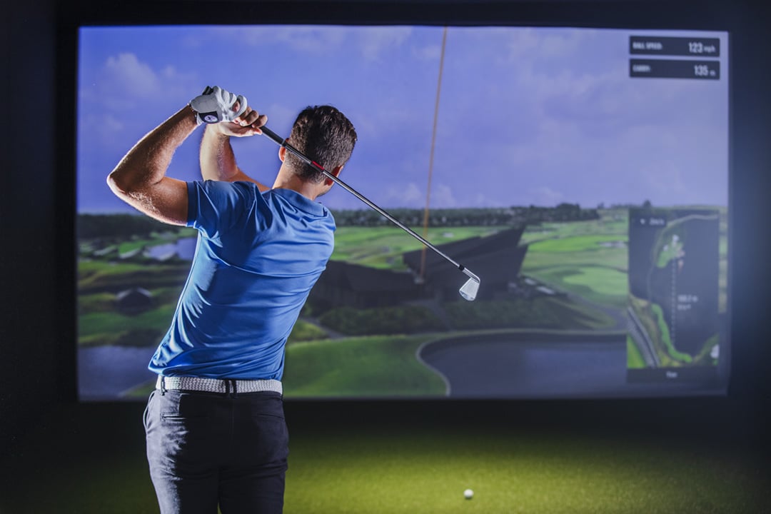 Albatross Golf Sim – Lexington Indoor Golf Simulator